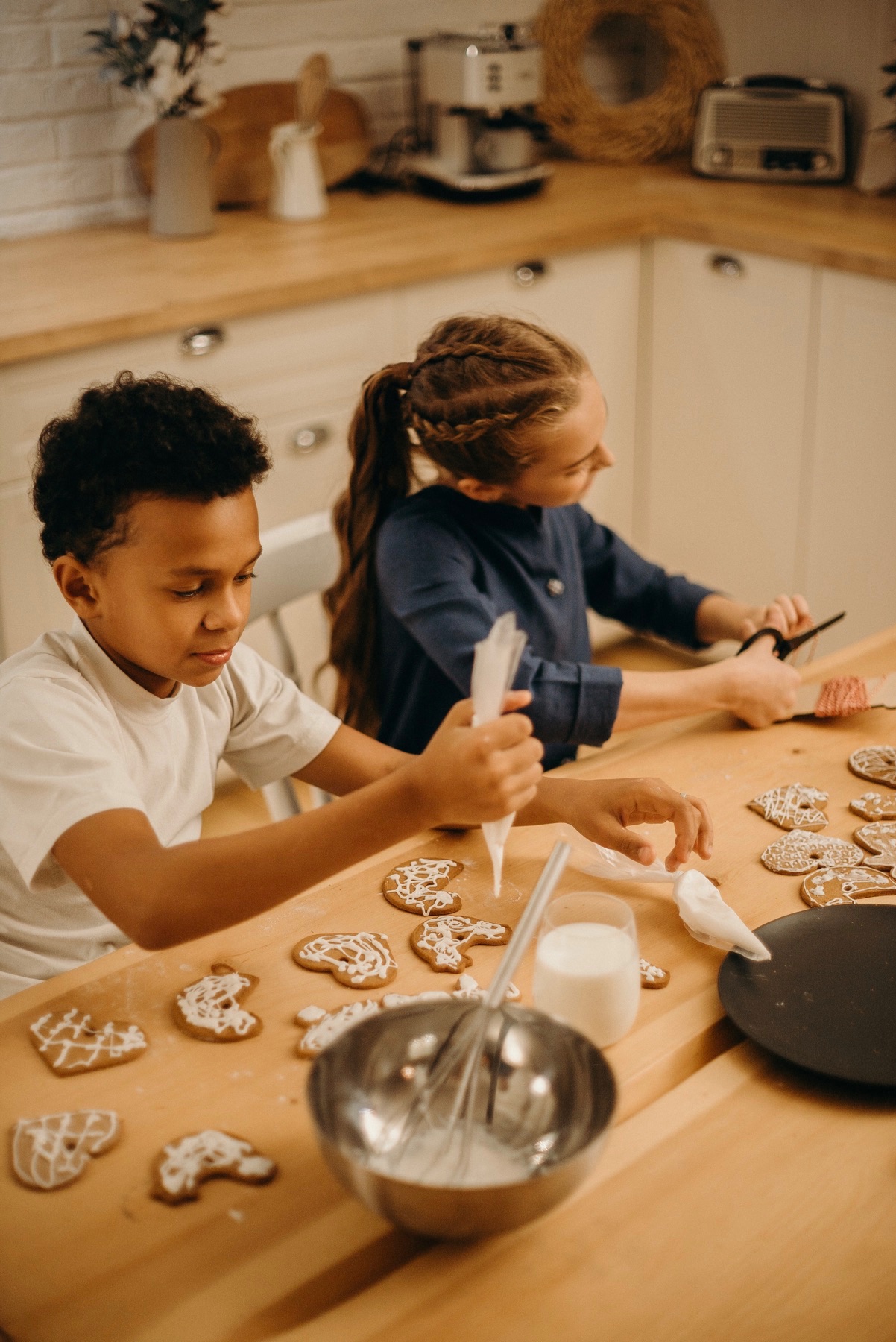 How cooking helps children’s emotional development | OurFamilyWizard
